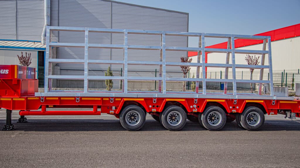 4 Axle Lowbed is produced by STU Trailers.